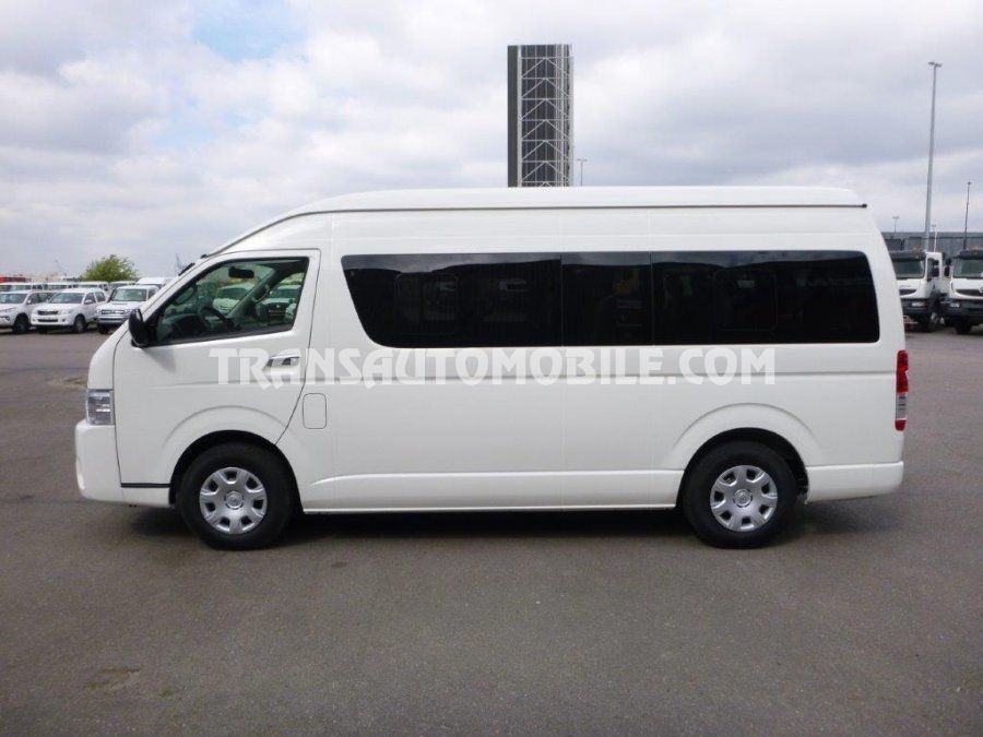 Toyota Hiace RHD HIGH ROOF / TOIT HAUT Minibus and bus RHD White Africa ...