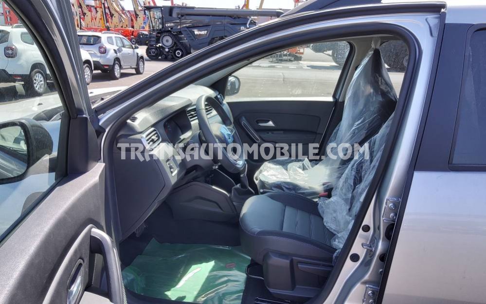 Export Renault Duster Xtra luxe 4x4 New. This model is no longer available
